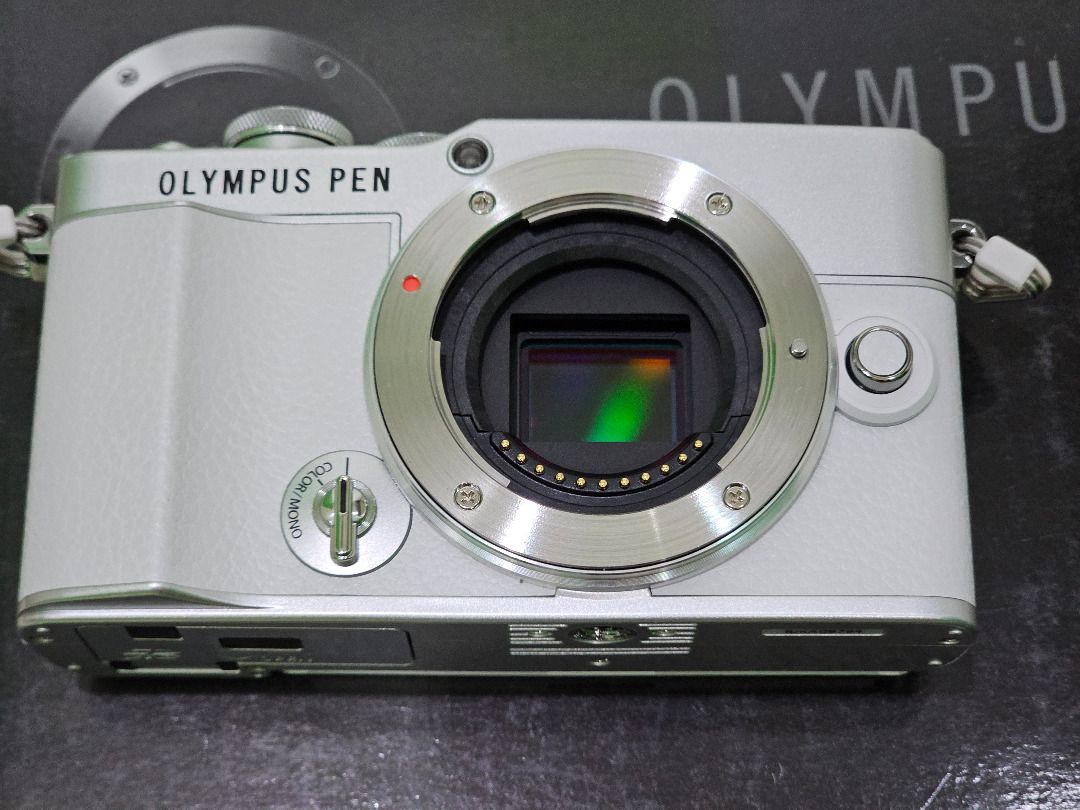 白色 OM System Olympus PEN E-P7 淨機身 (不連鏡頭), 攝影器材, 相機 - Carousell
