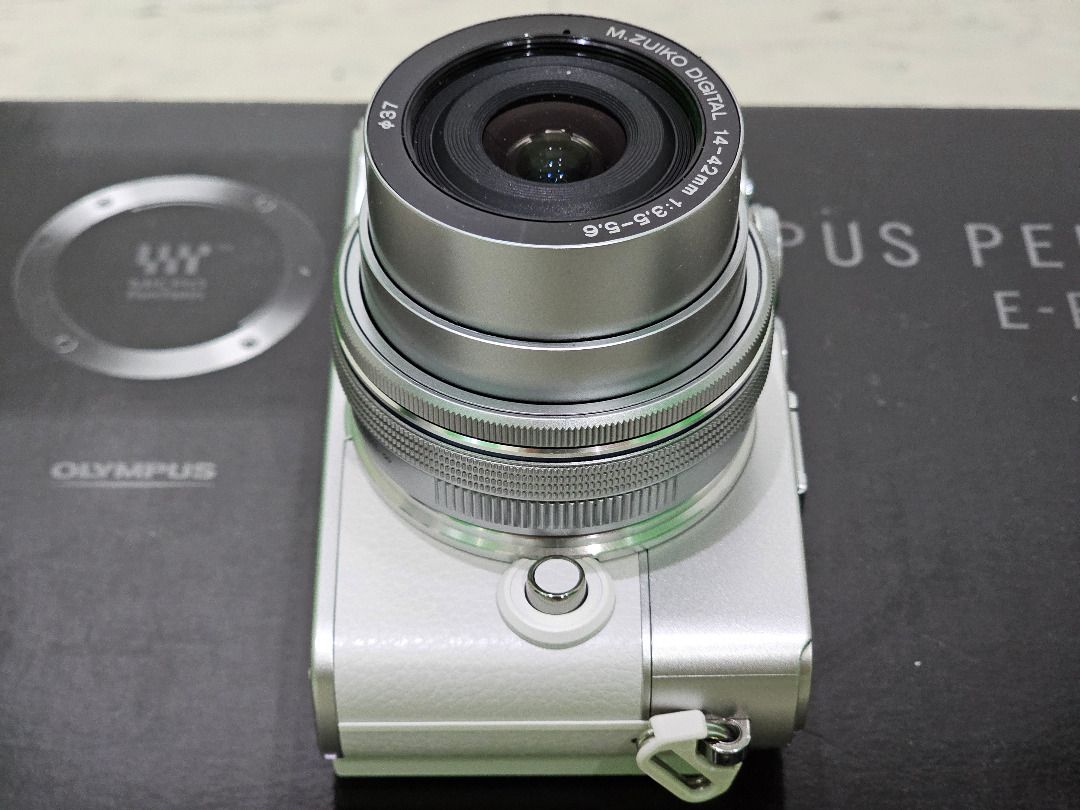 白色 OM System Olympus PEN E-P7 淨機身 (不連鏡頭), 攝影器材, 相機 - Carousell