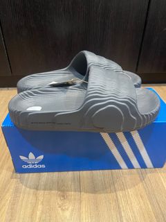 ADILETTE ADIDAS SHMOO - FY6849, Men's Fashion, Footwear, Flipflops and ...