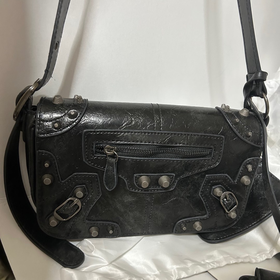 Balen shoulder bag, Women's Fashion, Bags & Wallets, Cross-body Bags on ...