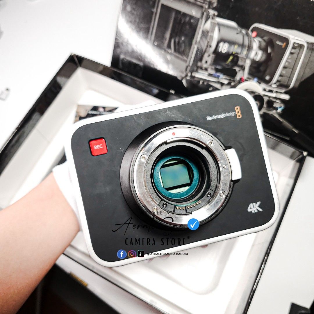 Blackmagic Production 4K Global Shutter with Full Rig Cage, Photography ...