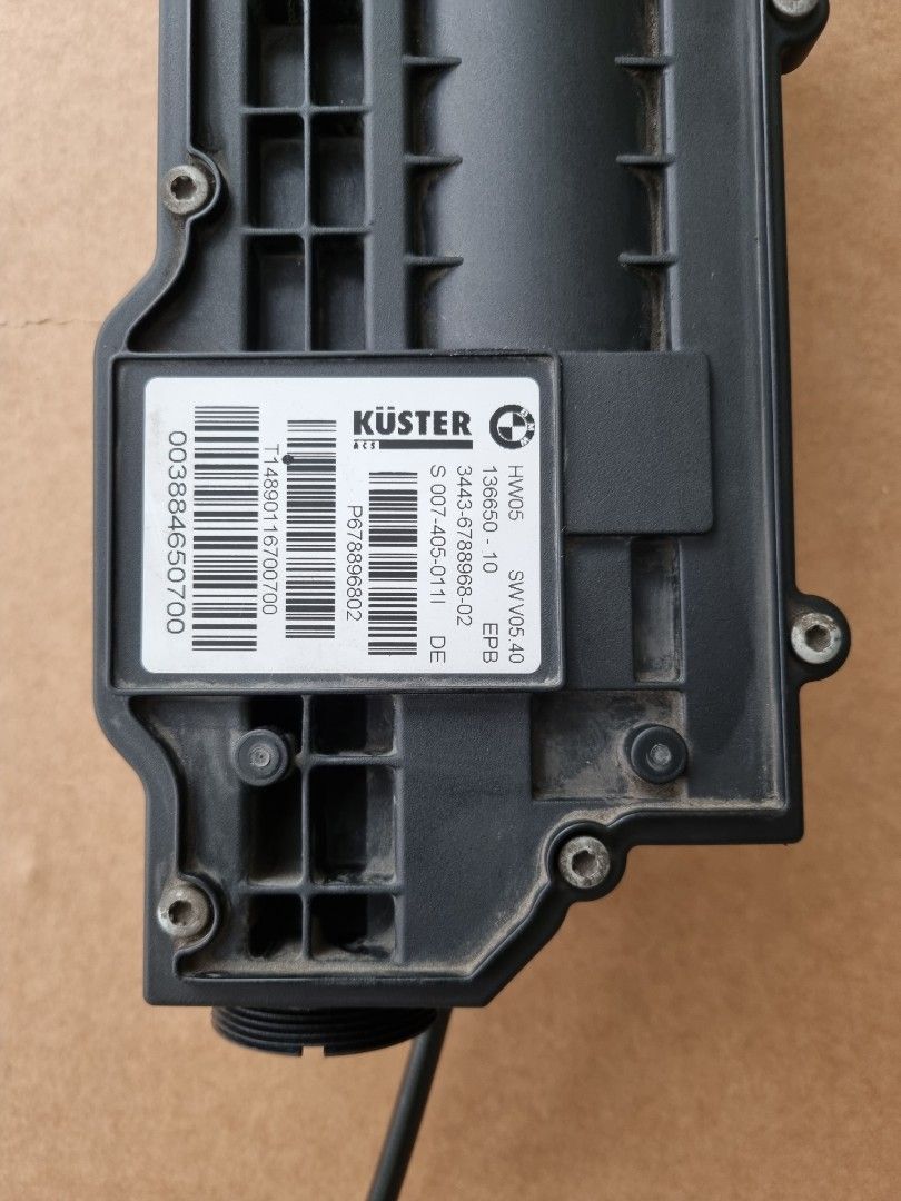 BMW X5 handbrake actuator module, Auto Accessories on Carousell