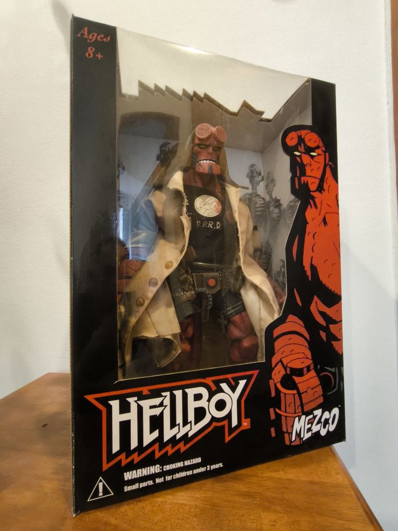 Brand New in Box Animated Hellboy 18 inch 1/4 Scale Action Figure Mezco ...