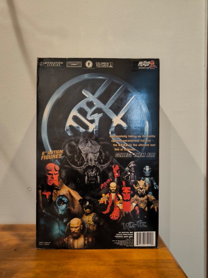 Brand New in Box Hellboy Realistic 18 inch 1/4 Scale Action (Mouth ...