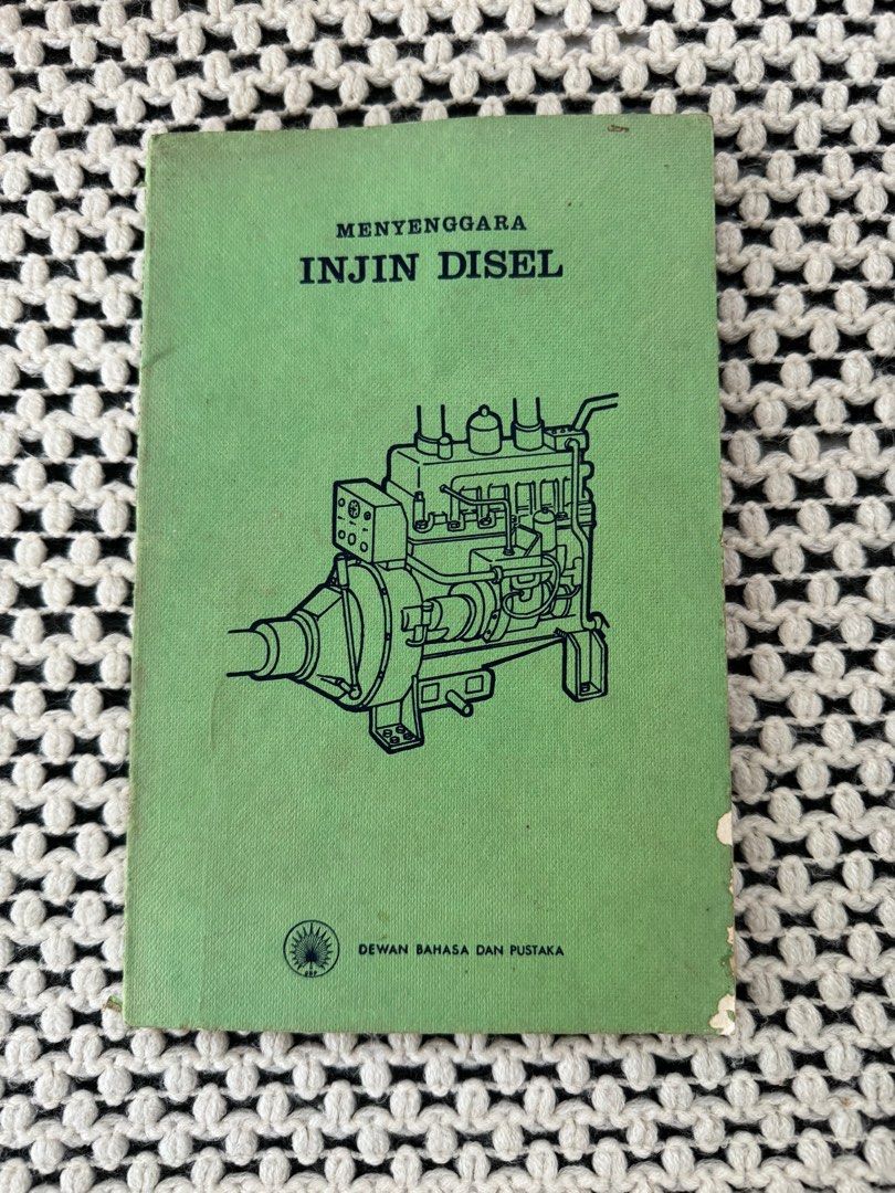 Buku Menyenggara Injin Disel 1964, Hobbies & Toys, Books & Magazines ...