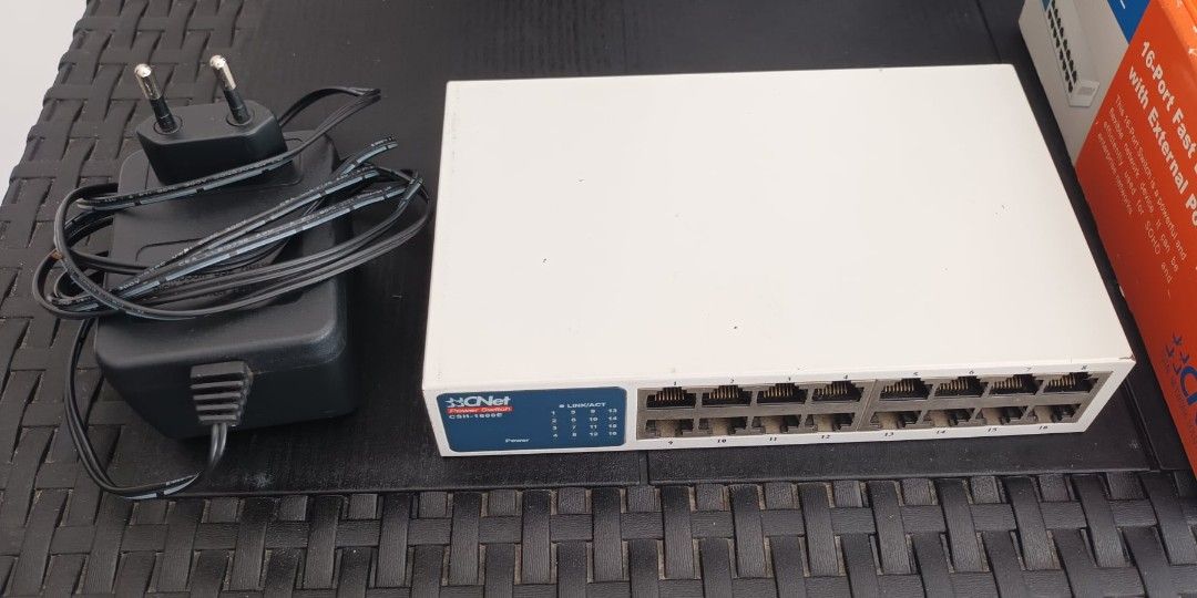 CNET LAN SWITCH l 16-PORT ETHERNET SWITCH WITH EXTERNAL POWER ADAPTOR ...