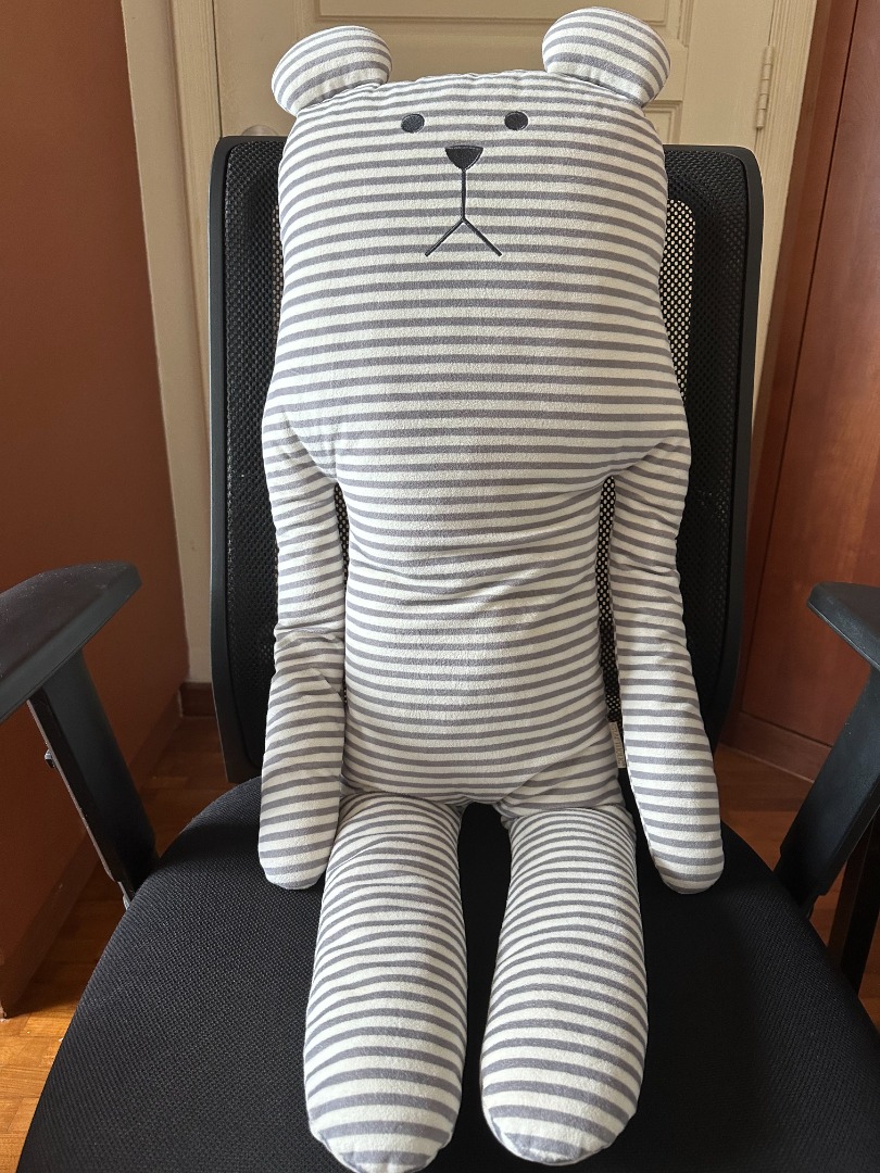 CRAFTHOLIC - Hugging Cushion Small, Hobbies & Toys, Toys & Games on Carousell