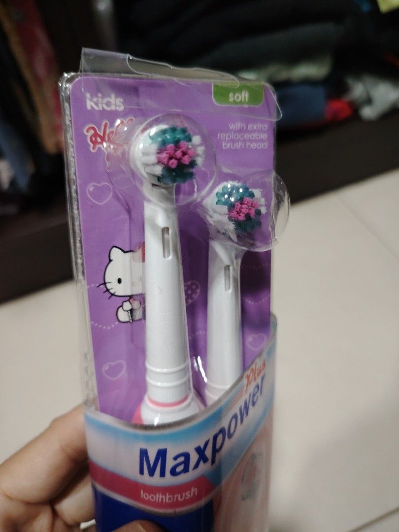 Hello Kitty Max Power Plus Toothbrush (plus 1 free refill), Beauty ...