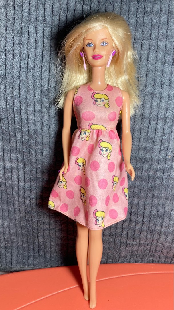 Hip 2 Be Square Barbie Doll 2000 Mattel, Hobbies & Toys, Toys & Games ...
