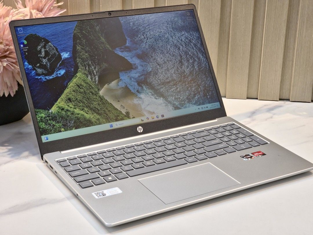 Hp Laptop 15-fc0122AU AMD Ryzen 5 7520U 8Gb RAM 512Gb SSD 15.6 inch IPS ...