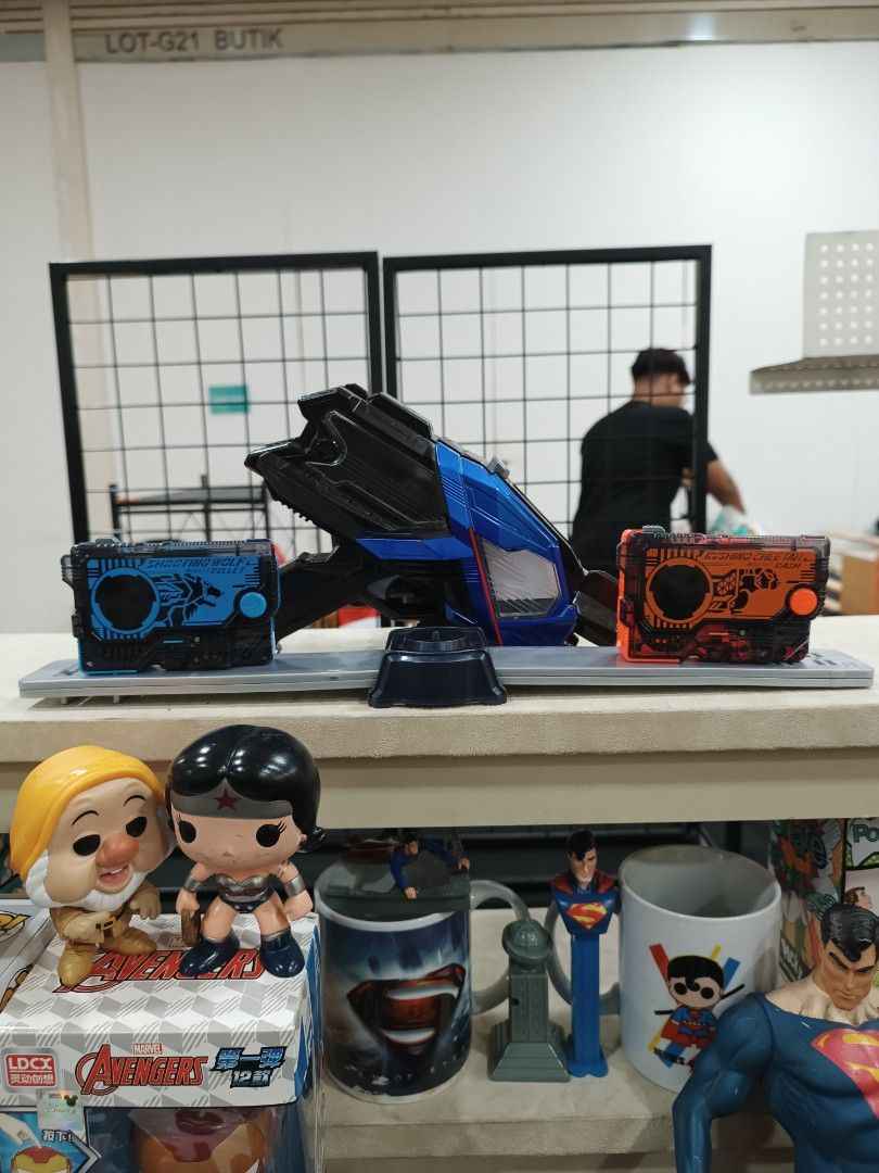 Kamen rider Vulcan DX Shot riser with Memorial Progrise key wolf and ...