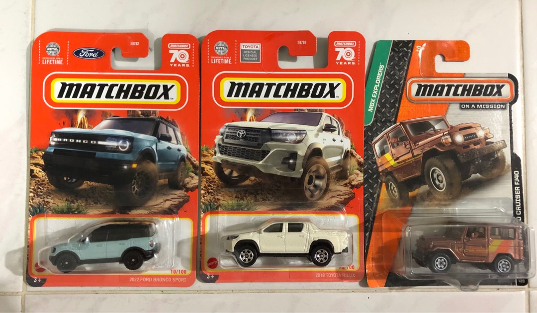 Matchbox on a mission SUV ,Toyota,Ford, 興趣及遊戲, 玩具 & 遊戲類 - Carousell