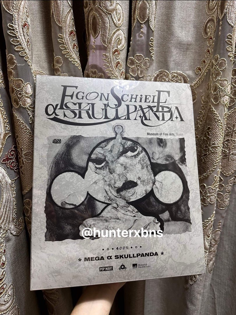 Mega a SKULLPANDA — Egon Schiele (400%), Hobbies & Toys, Toys & Games ...