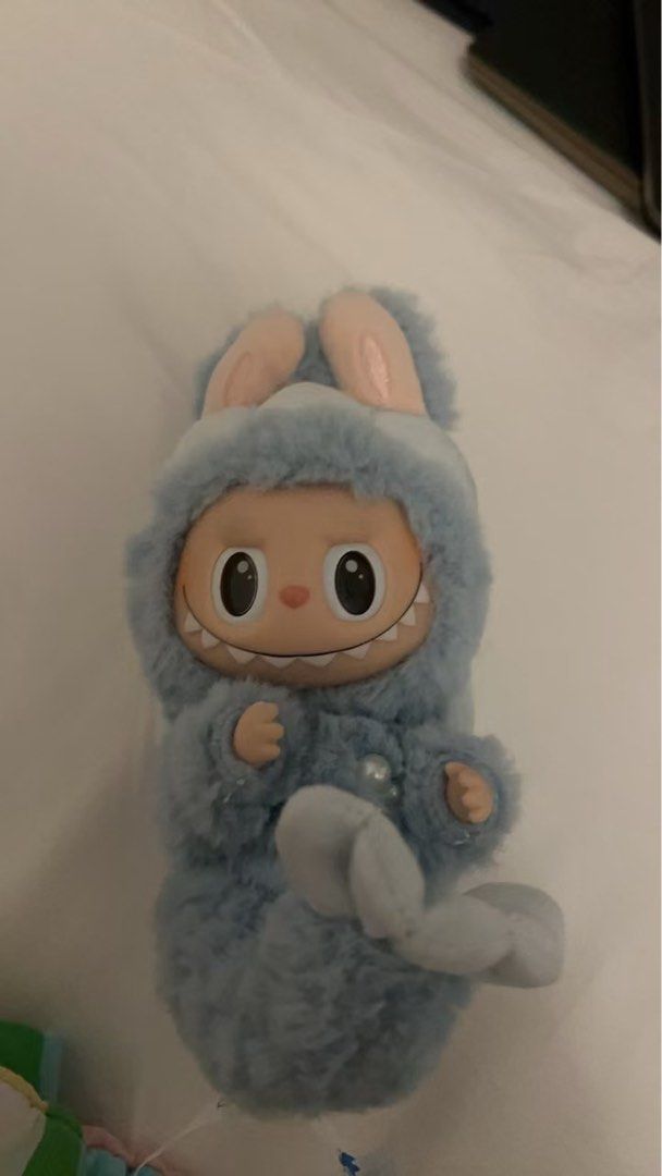 MERLION LABUBU no box 100% right, Hobbies & Toys, Toys & Games on Carousell