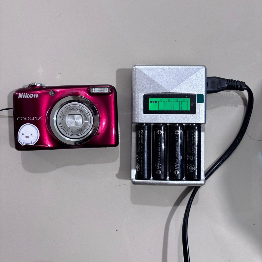 Nikon Coolpix A10 Maroon, Photography, Cameras on Carousell