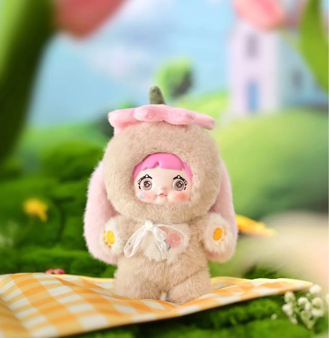 NOMMI V2 GARDEN RABBIT VINYL PLUSH PENDANT (ANEMONE), Hobbies & Toys ...