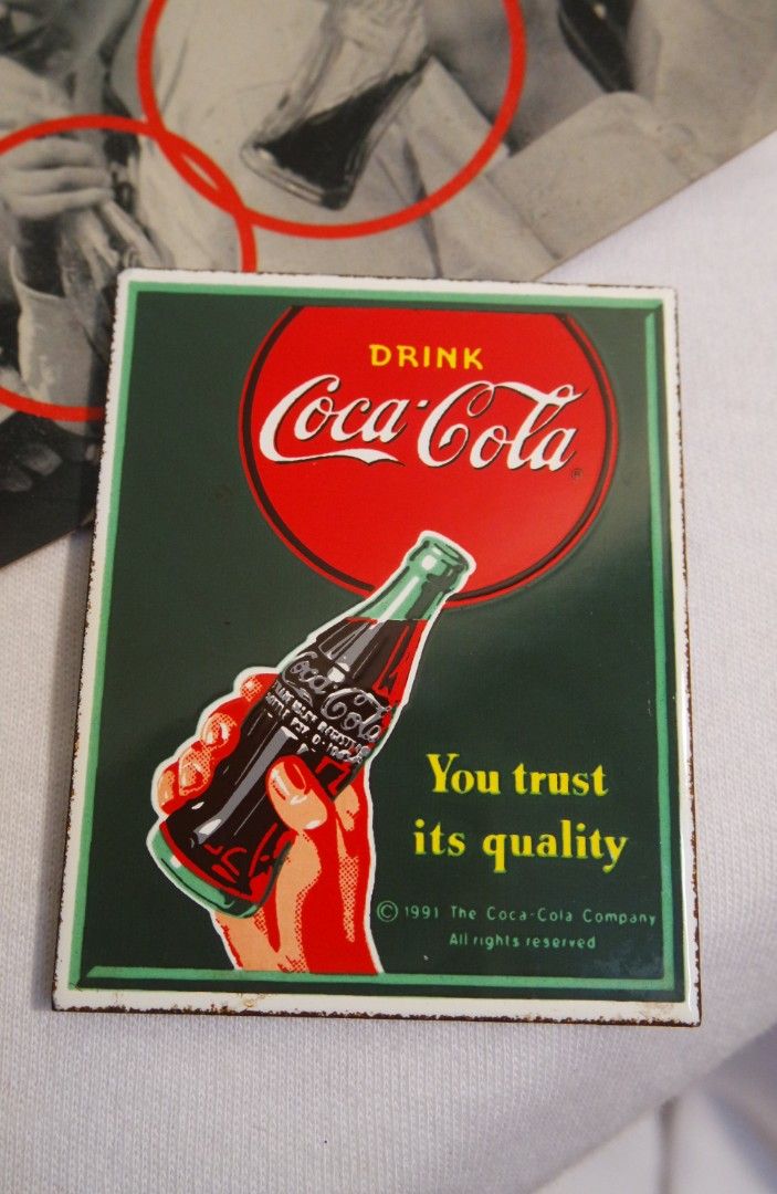 Pajangan jadul tempelan kulkas kartu ucapan coca cola, Barang Yang ...