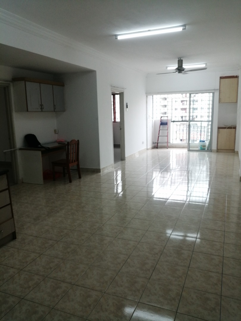 Pandan Court Condo, next Ampang Hospital, McD, Bus-stop, MRR2, Pandan ...