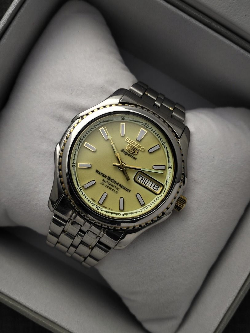 Rare and Collectible Seiko Superior Full Lume Dial with Chinese ...