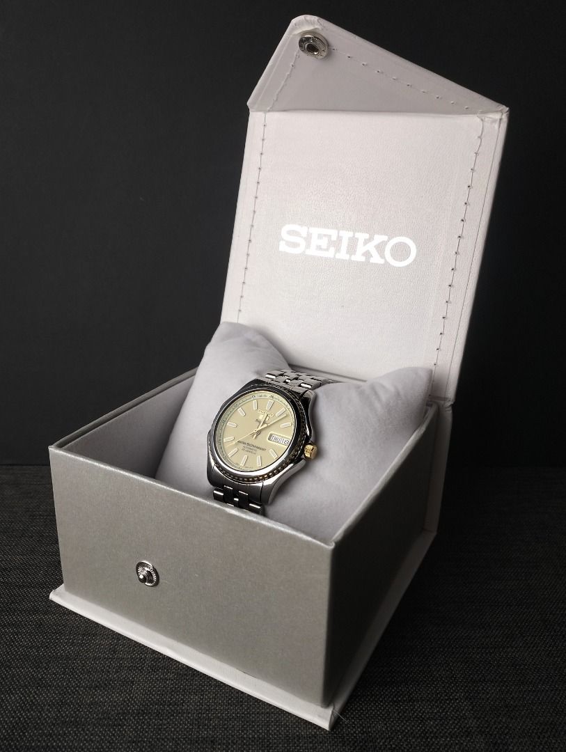 Rare and Collectible Seiko Superior Full Lume Dial with Chinese ...