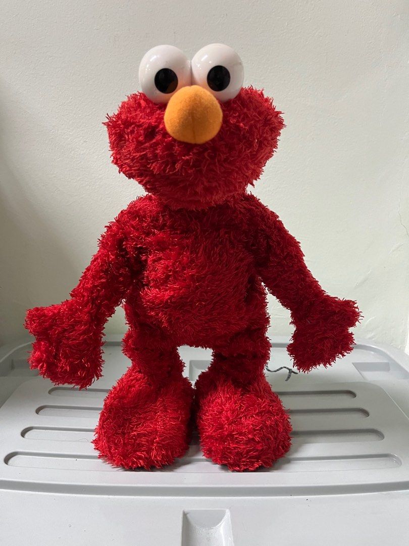 RARE Robotic Elmo Saseme Street, Hobbies & Toys, Toys & Games on Carousell