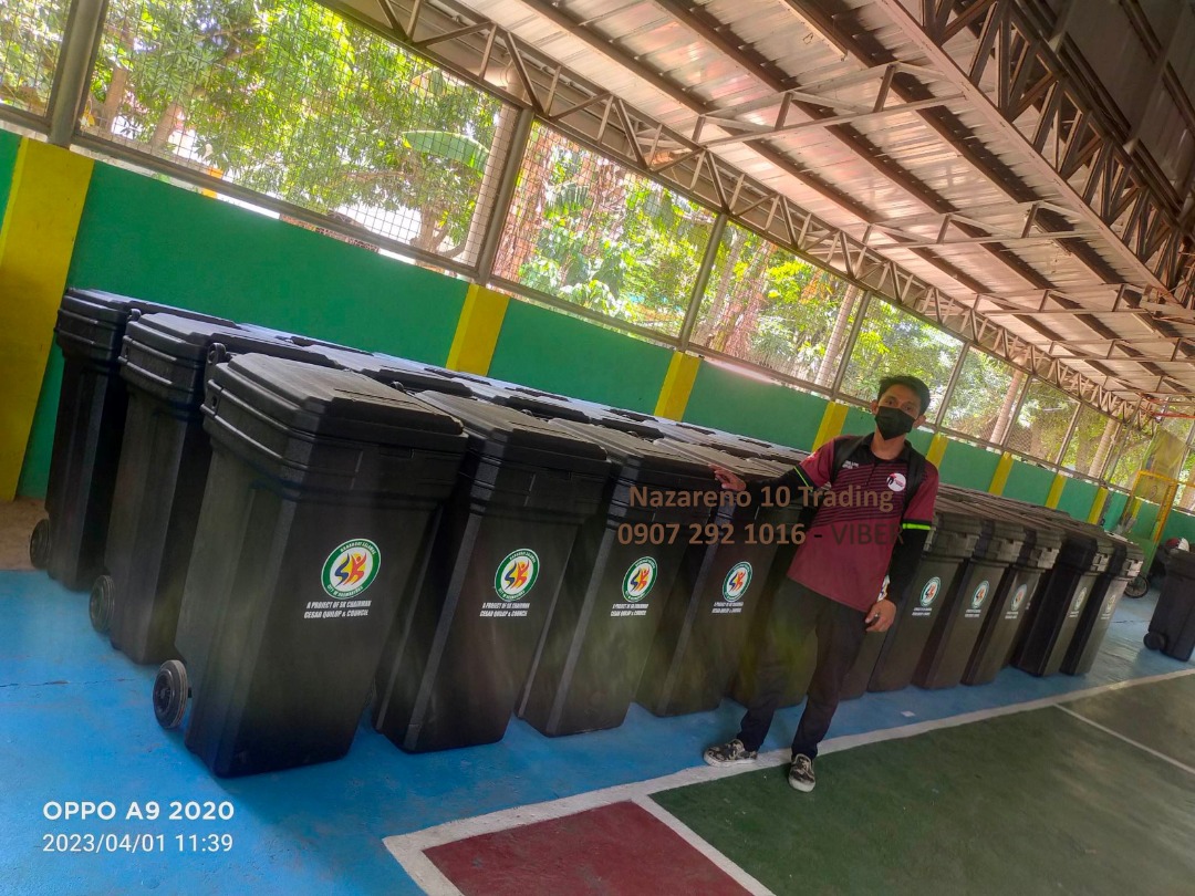 Roller king trash bin w/wheels 150Liters 650, Furniture & Home Living ...