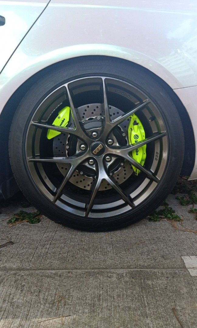 Suffer a bad rim kerb rash ? Book now for immediate onsite service rim ...