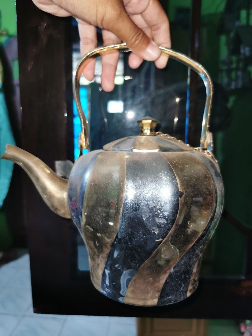 Teko antik dan unik, Antik, Furnitur di Carousell