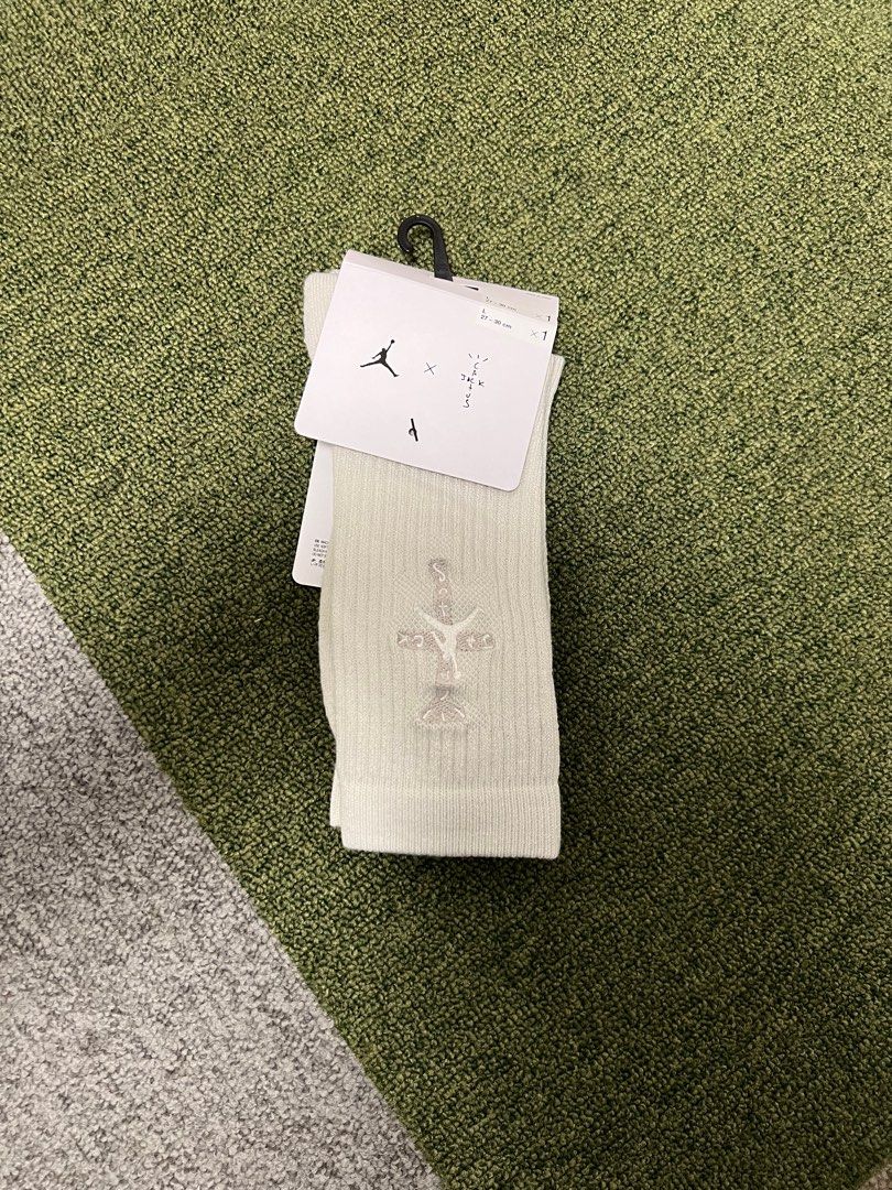 Travis Scott Cactus Jack Socks, Men's Fashion, Watches & Accessories ...