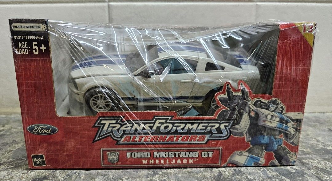 WHEELJACK FORD MUSTANG GT - 2004 Hasbro Transformers Alternators Series ...