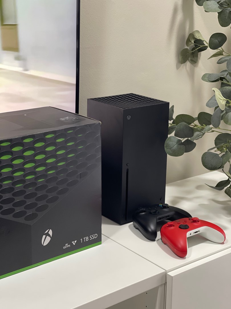 Xbox Series X (2 Controller ), Video Gaming, Video Game Consoles, Xbox ...