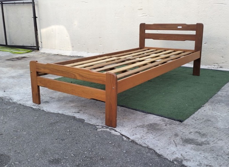 YA05P Katil Kayu Single Hard Wood Bed Frame, Furniture & Home Living ...