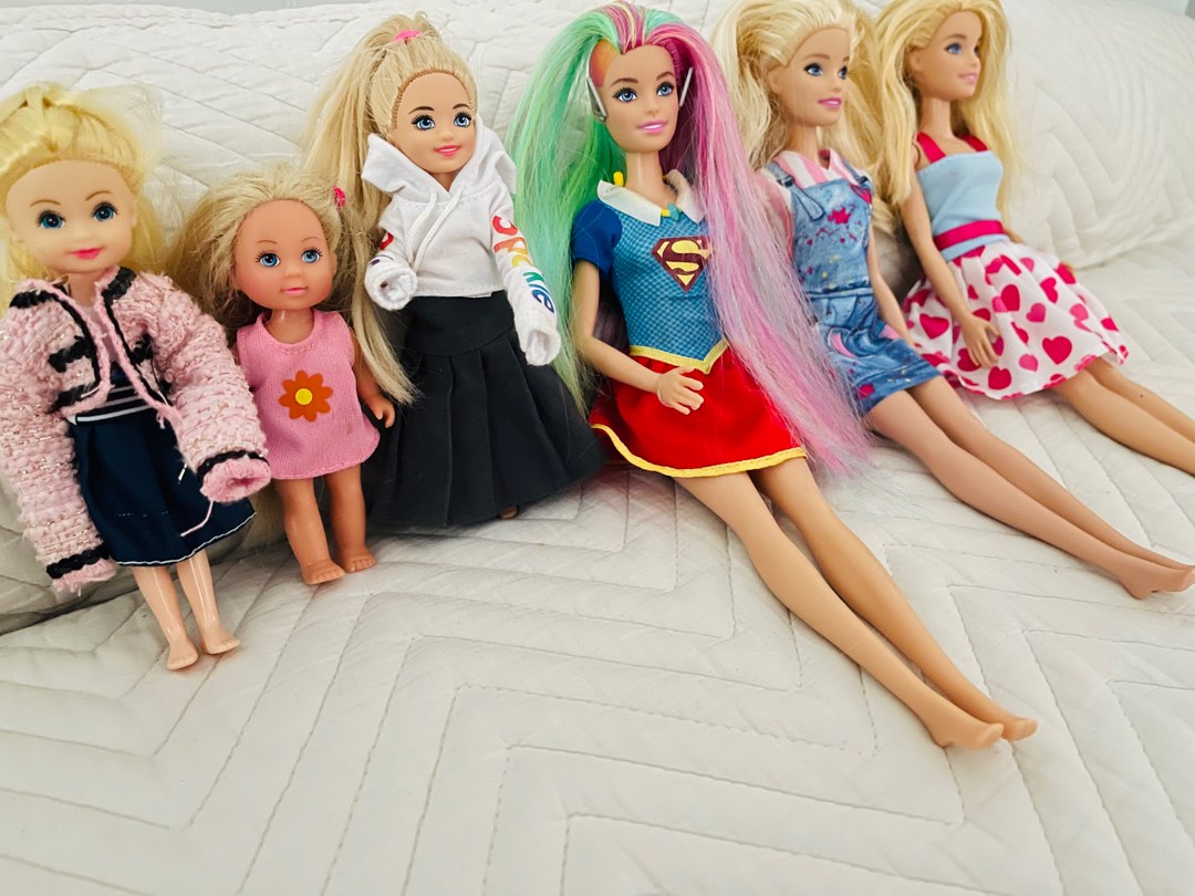 4 AUTHENTIC BARBIES WITH CLOTHES + FREE 2 kiddie dolls, Hobbies & Toys ...