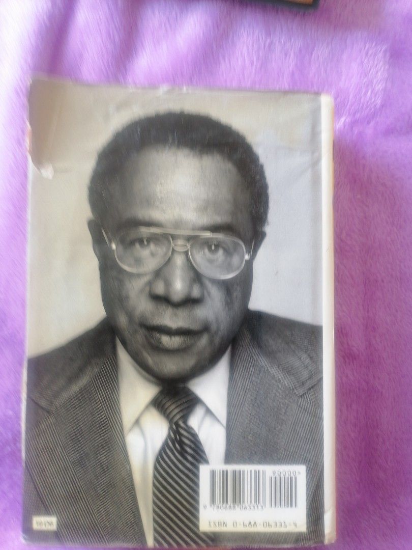 First edition : Alex haley's queen the story of an American family alex haley author of roots ...