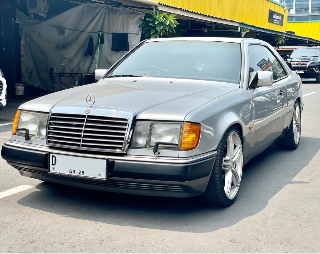 ANTIK PARAH !!! MERCY 300CE AT SILVER 1989 (2 PINTU), Mobil & Motor ...