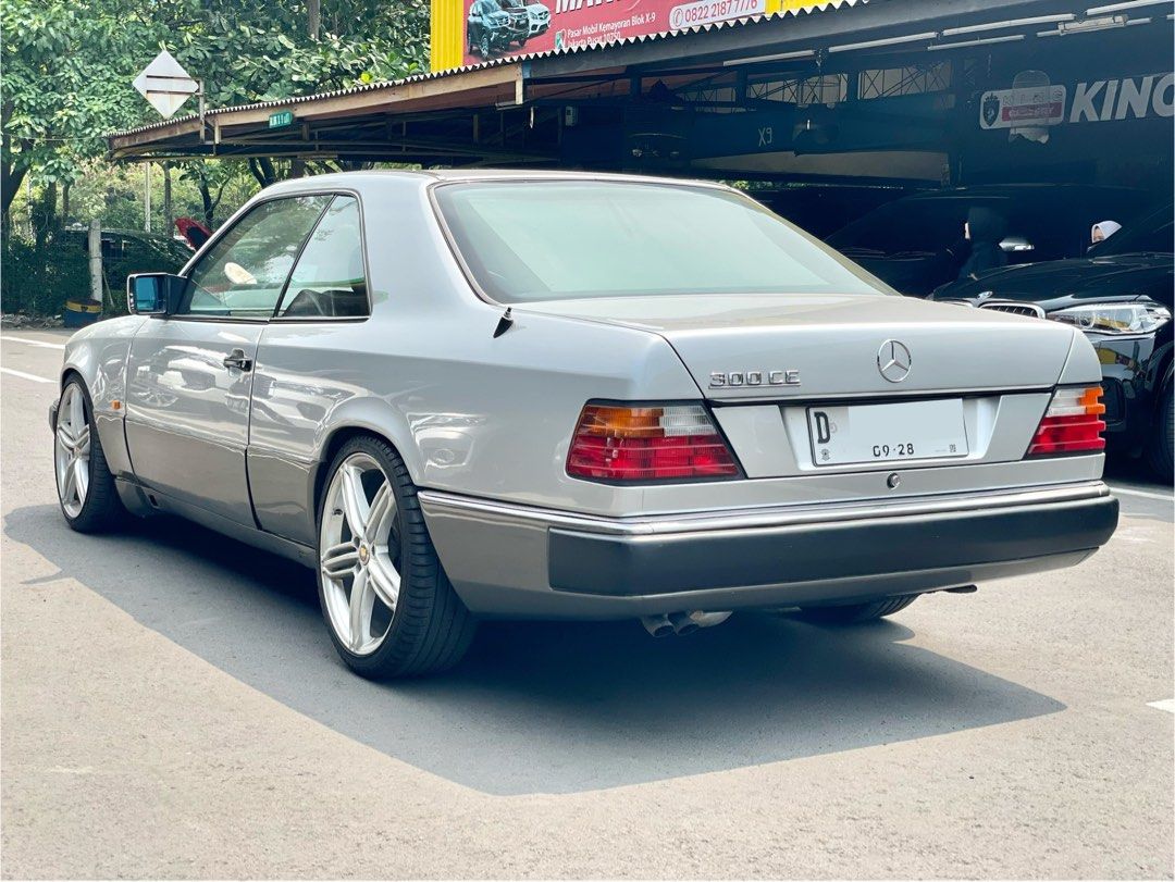 ANTIK PARAH !!! MERCY 300CE AT SILVER 1989 (2 PINTU), Mobil & Motor ...