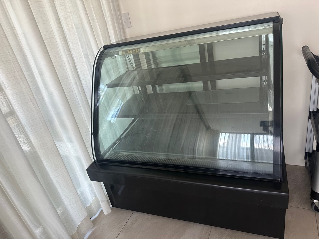 Chee Puck Chiller, TV & Home Appliances, Kitchen Appliances ...