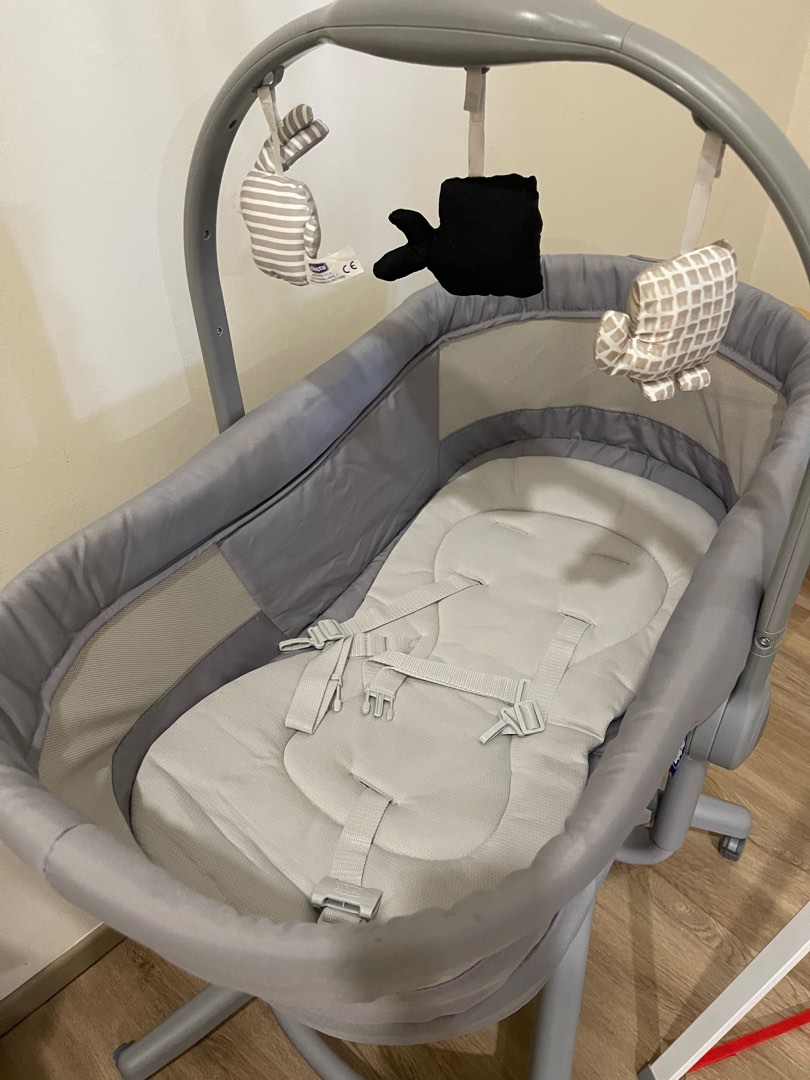 Chicco baby hug 4in1, Babies & Kids, Baby Nursery & Kids Furniture ...