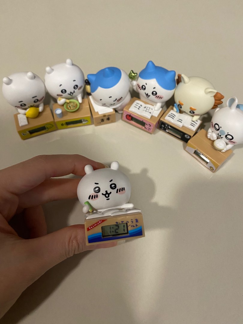 Chiikawa Usagi Hachiware Momonga EACH miniature clock time small toy ...