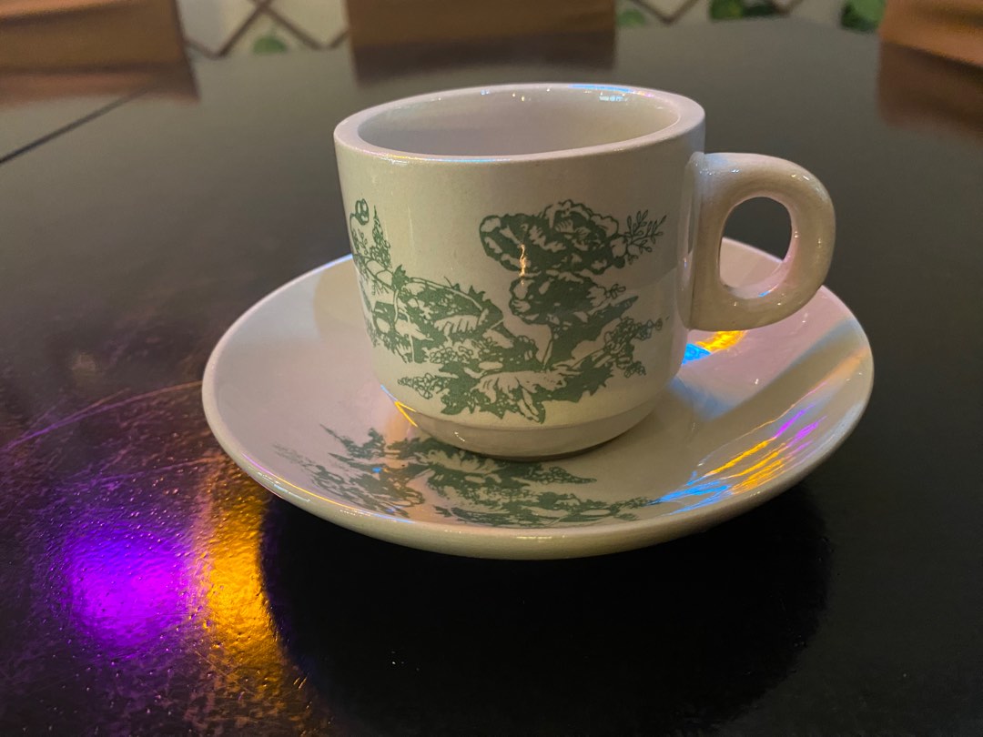 Traditional Kopitiam Cup and Saucer, Furniture & Home Living ...