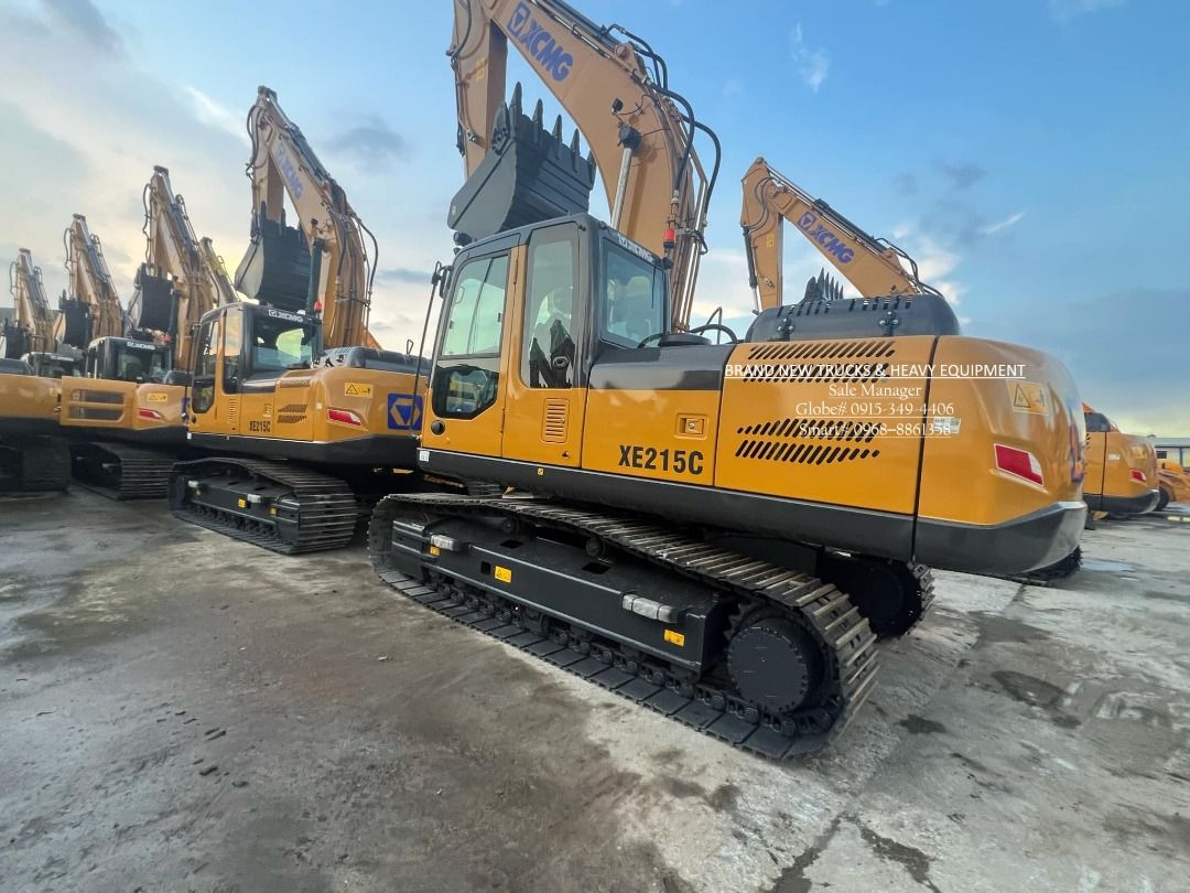 Excavator Backhoe XCMG XE215C isuzu engine 1cbm with breaker line ...