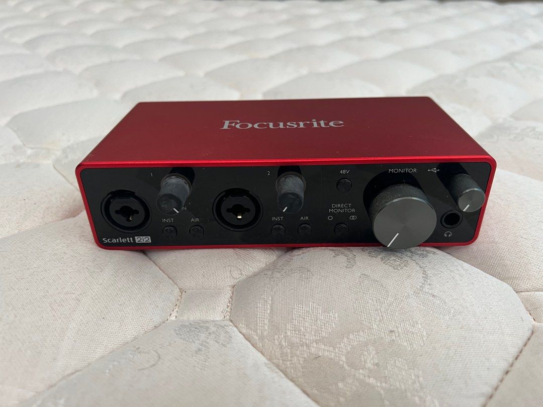 Focusrite Scarlett 2i2 (3rd Generation), Audio, Other Audio Equipment ...