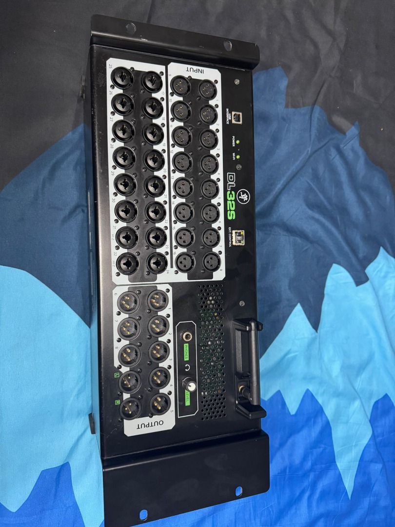 For Sale: Mackie DL32S Digital Mixer - 32 Channel, Audio, Other Audio ...