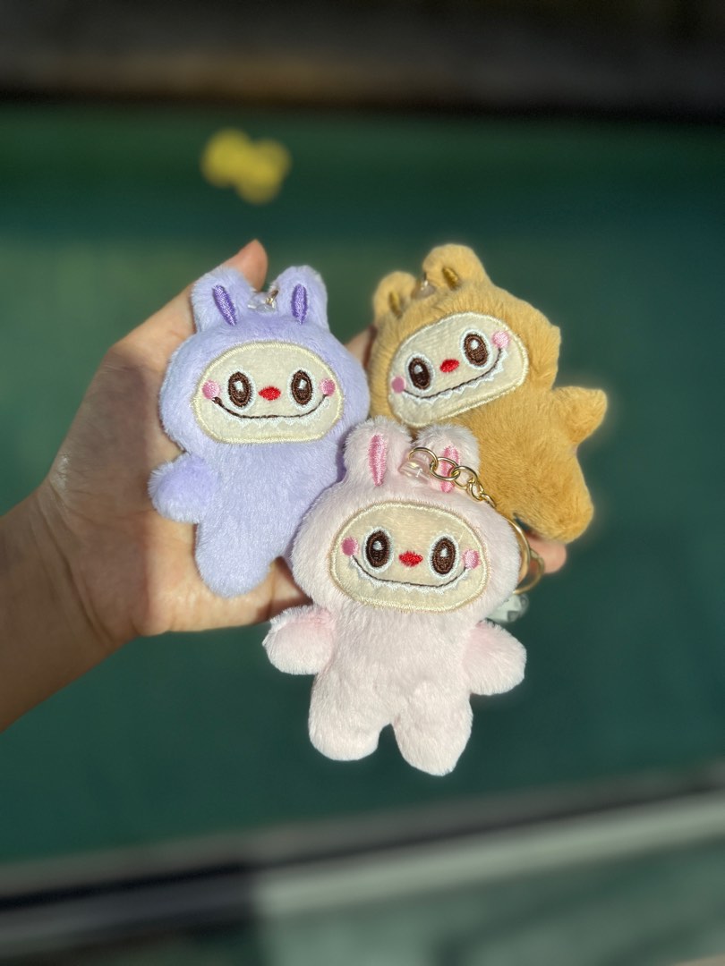 Gantungan tas labubu/ keychain labubu /, Toys & Collectibles, Mainan di ...
