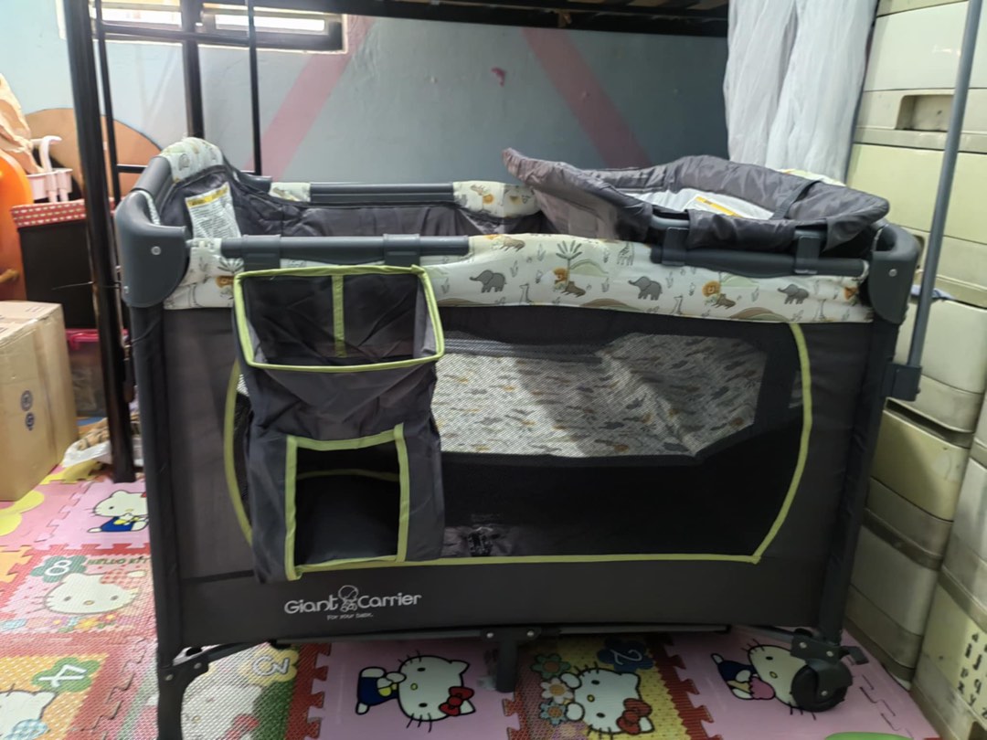 Giant Carrier Crib, Babies & Kids, Baby Nursery & Kids Furniture, Cots ...