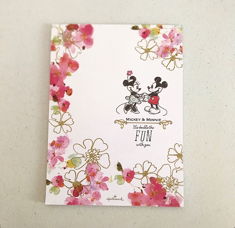 Hallmark Mickey and Minnie Writing Paper, Hobbies & Toys, Stationary ...