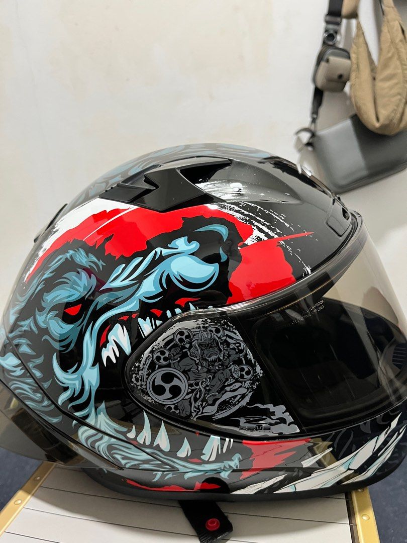Helmet Zeus Full Face condition 9/10 try nego sampai jadi, Motorbikes ...