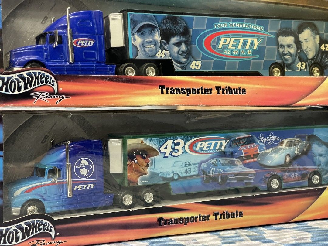 Hot Wheels Richard Petty, Hobbies & Toys, Toys & Games on Carousell