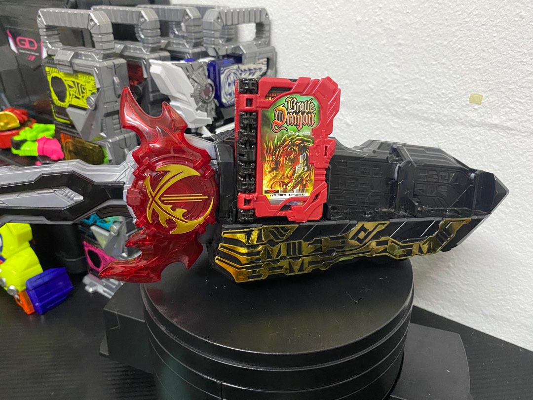 Kamen Rider Saber - Seiken Swordriver Dx, Hobbies & Toys, Toys & Games ...