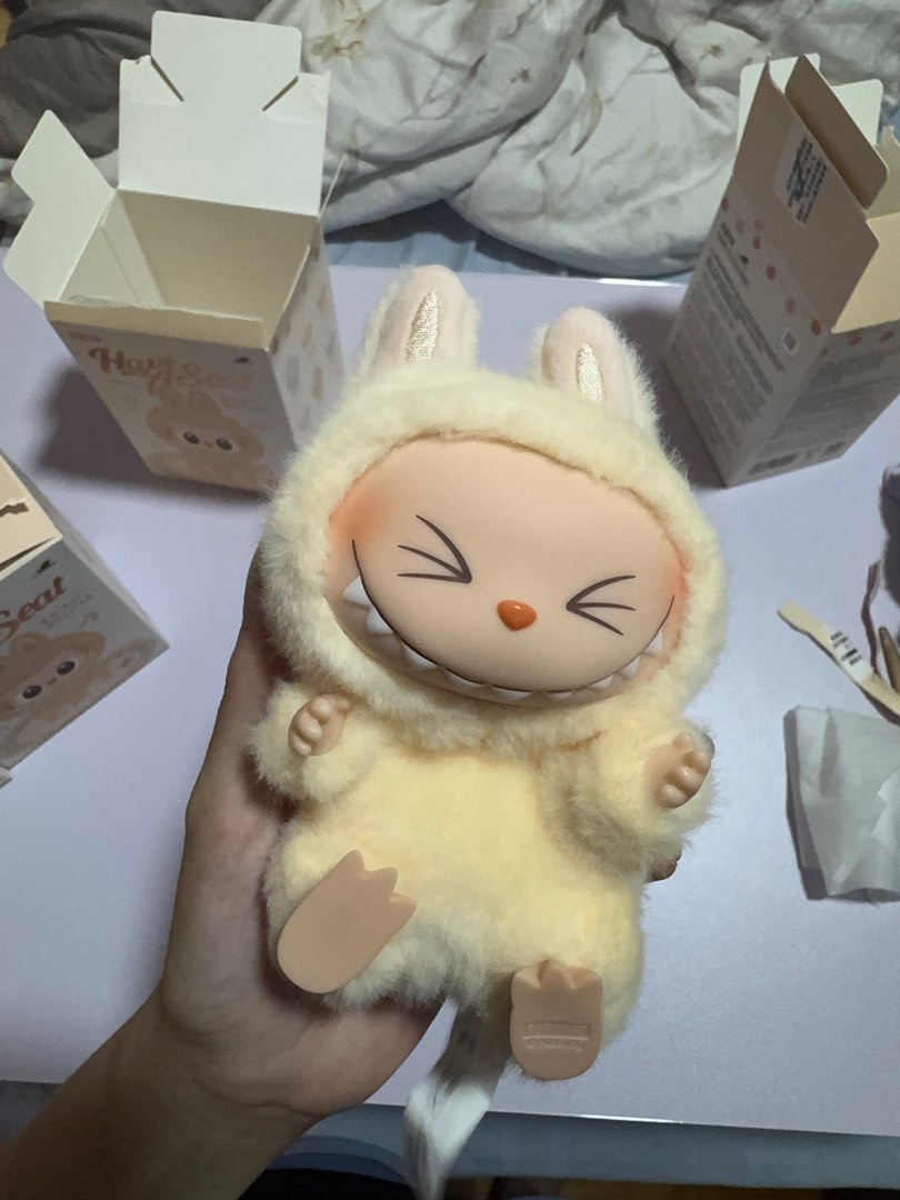 Labubu Have a Seat SISI version, Hobbies & Toys, Toys & Games on Carousell